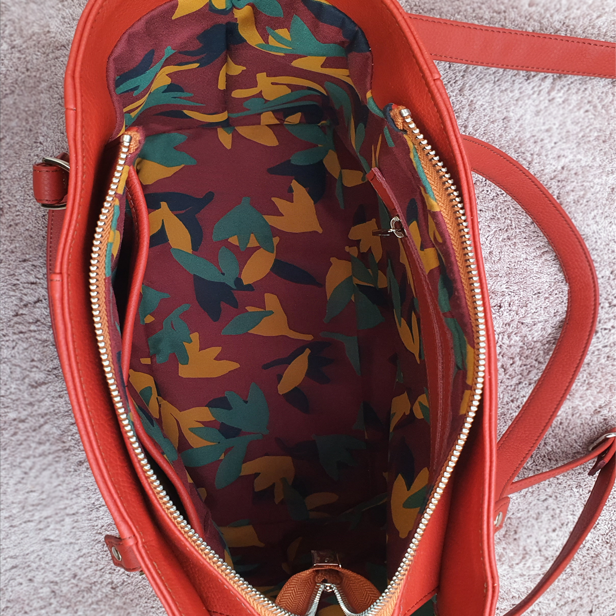 Isabella Tote Sewing Pattern - Petal Sewing Patterns